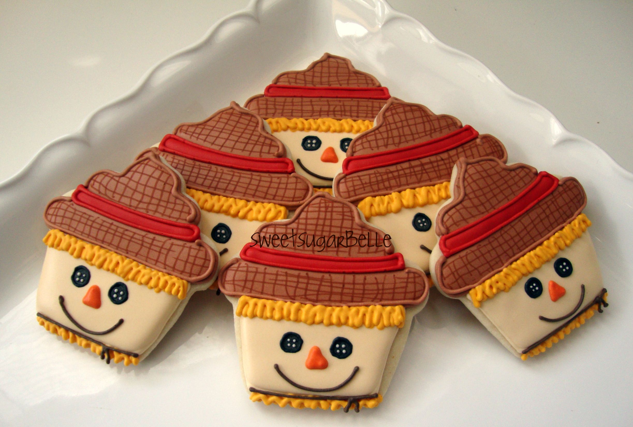 Scarecrow Cookies From a Cupcake Cutter - The Sweet Adventures of Sugar ...