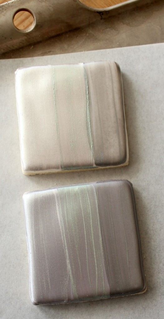 How to Make Gold Icing...and Silver Too! - The Sweet Adventures of ...