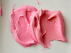 Toning Down Pink Icing - The Sweet Adventures of Sugar Belle