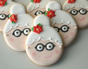 Mrs. Claus Cookies with Make Me, Cake Me {Guest Post] - The Sweet ...
