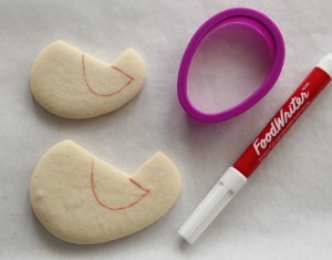 Decorated Cardinal Cookies - The Sweet Adventures of Sugar Belle