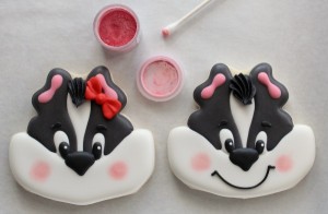 Skunk Face Cookies - The Sweet Adventures of Sugar Belle