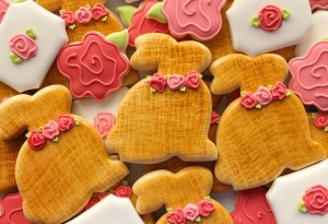 Easy Decorated Burlap Cookies - The Sweet Adventures of Sugar Belle